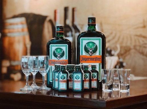 Rượu Con Hươu Là Gì? Thành Phần, Công Dụng Và Giá Bán